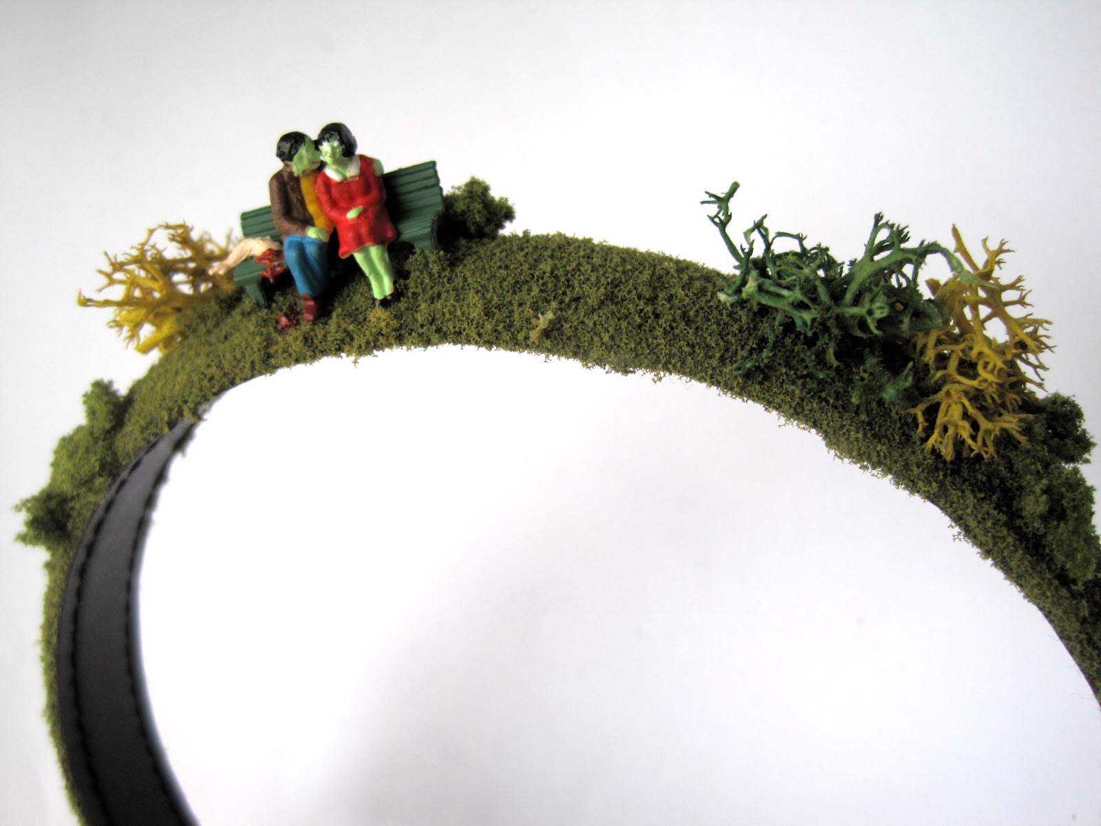 Romantic Zombie Headband (Wearable Worlds)